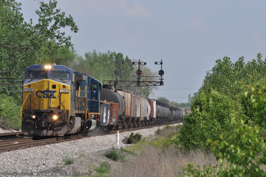 CSXT 7395 ExCon On CSX Q 500 Northbound